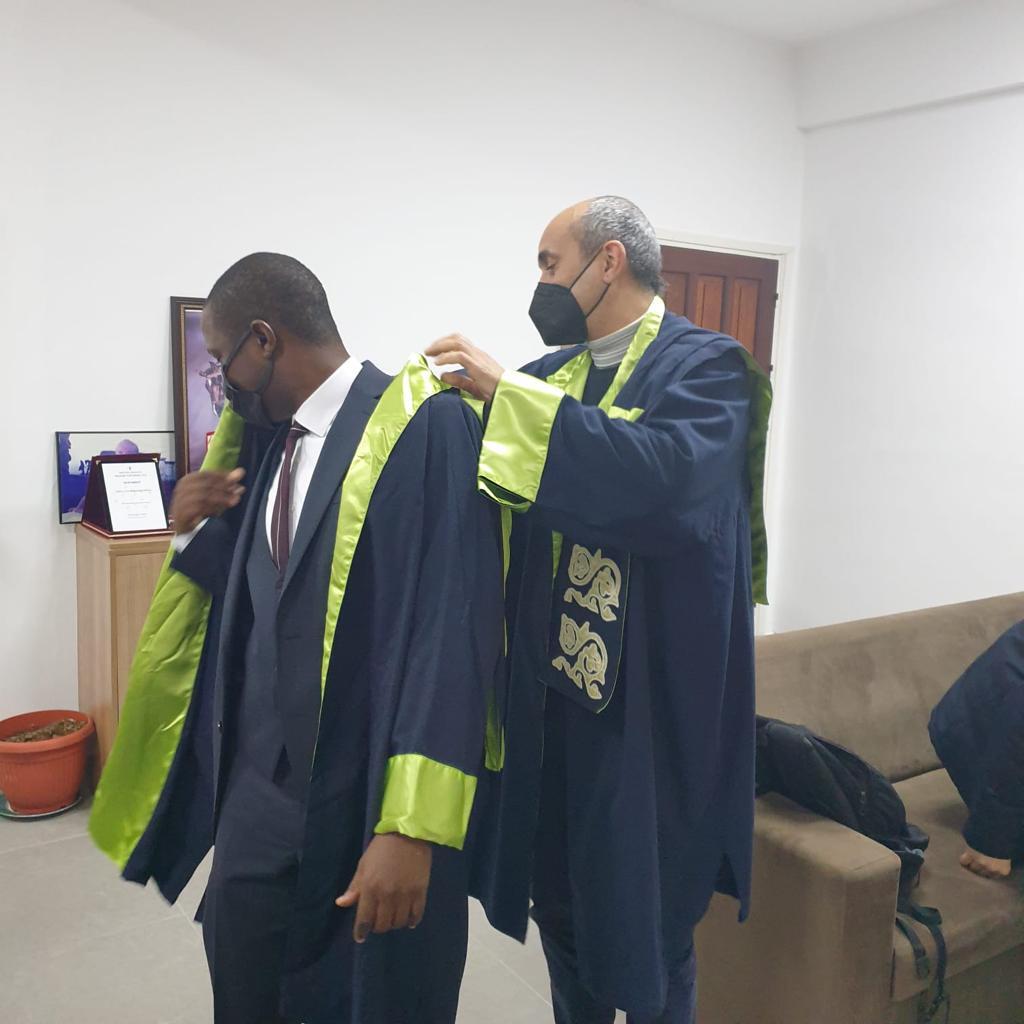 Doktora öğrencisimiz Ibrahim Khalil Umar Doktorasını başarı ile ...